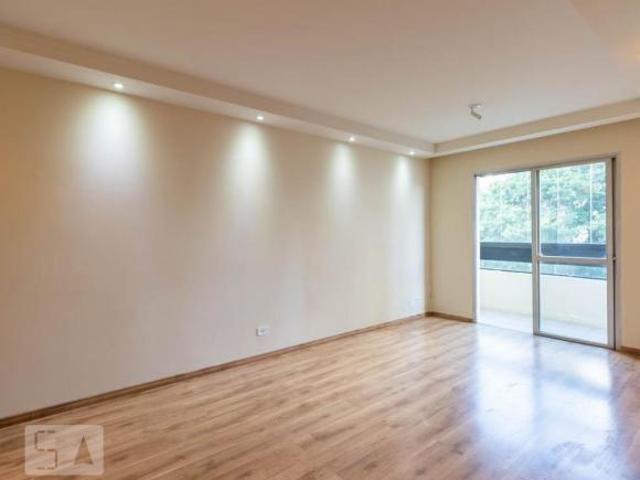 Apartamento à Venda Vila Olímpia, 3 Quartos, 80 m2