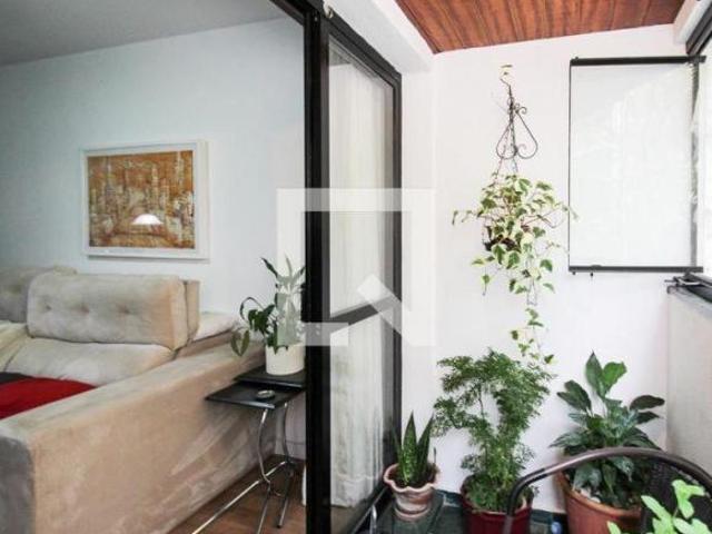Apartamento à Venda Vila Olímpia, 3 Quartos, 94 m2