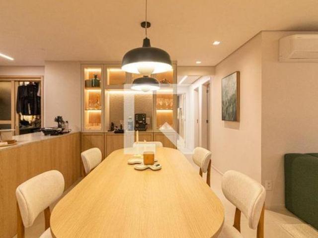 Apartamento à Venda Vila Olímpia, 3 Quartos, 94 m² São Paulo