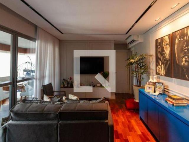 Apartamento à Venda Vila Olímpia, 3 Quartos, 95 m2