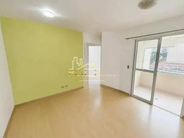 Apartamento à venda, Vila Leopoldina, 50 metros, 2 quartos, 1 banheiro social e 1 vaga. Sacada