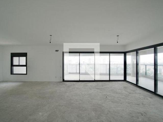 Apartamento à Venda Vila Madalena, 3 Quartos, 195 m2