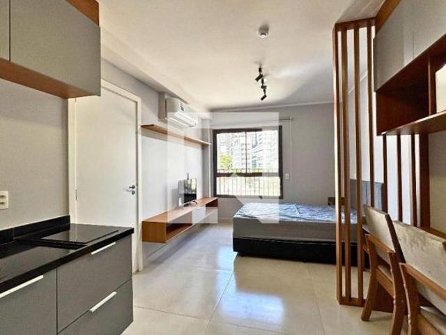 Apartamento à Venda Vila Madalena, 1 Quarto, 35 m2