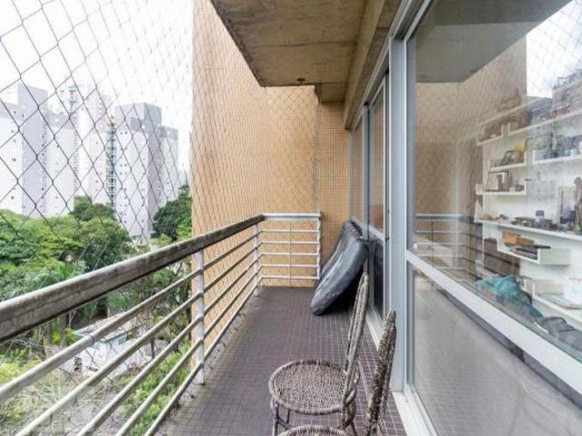 Apartamento à Venda Vila Mariana, 2 Quartos, 200 m2