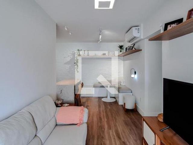 Apartamento à Venda Vila Mariana, 2 Quartos, 65 m2