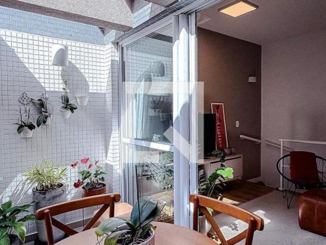 Apartamento à Venda Vila Mariana, 2 Quartos, 81 m2