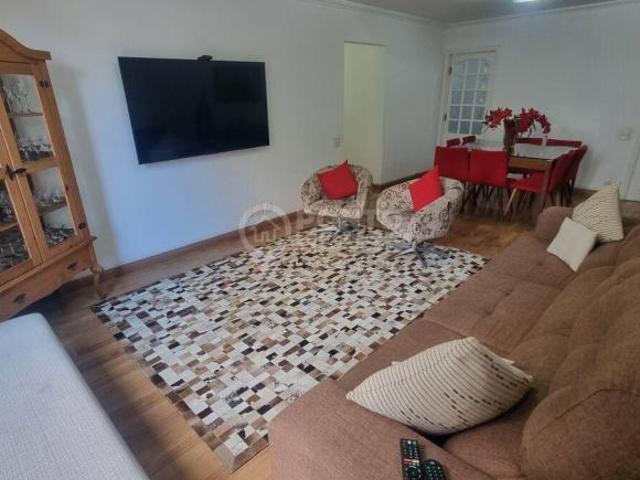 Apartamento à venda, Vila Mariana, 3 dormitórios, suíte, 1 vaga perto do metrô