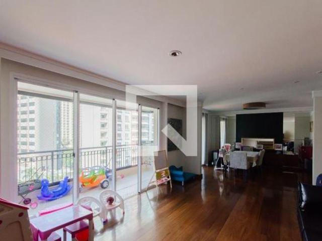 Apartamento à Venda Vila Mariana, 3 Quartos, 211 m2