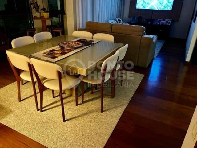 Apartamento à venda Vila Mariana com 125m², 4 dormitórios, 4 banheiros e 2 vagas