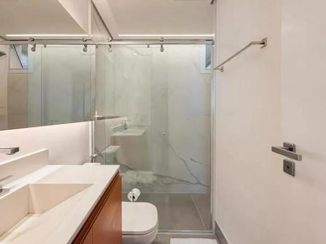 Apartamento à venda, Vila Mariana, Excelente Localização, 2 vagas agende sua visita São Paulo, SP