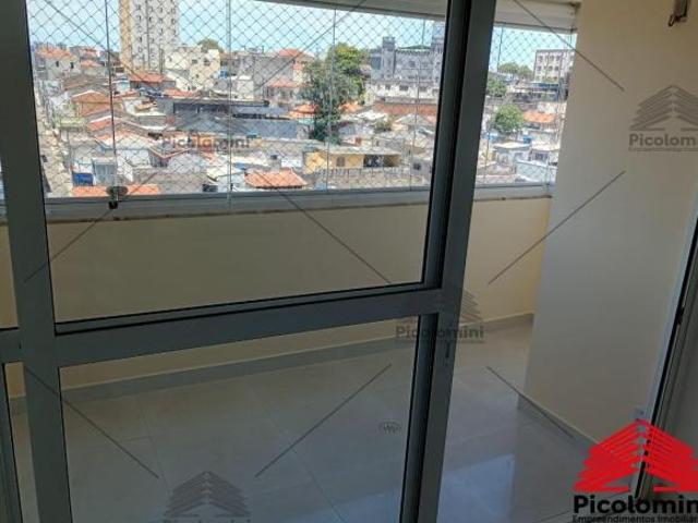 Apartamento à venda Vila Medeiros! 3 quartos, 1 suíte, sala com sacada, 2 banheiros, 1 vaga, 67m²! p