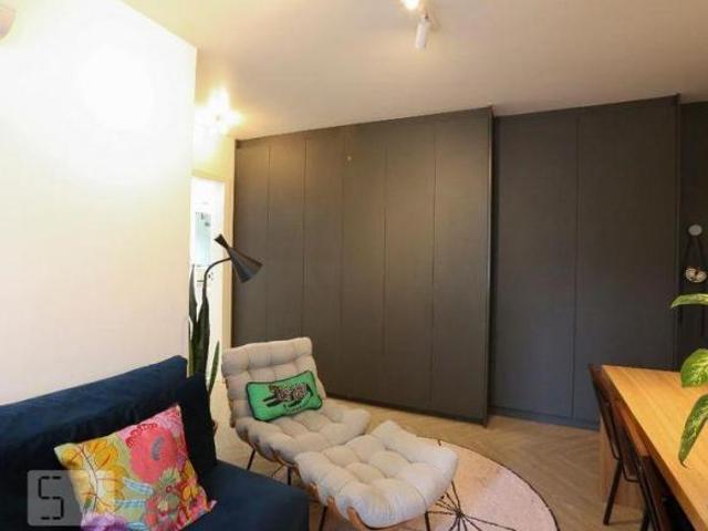 Apartamento à Venda Vila Nova Conceição, 1 Quarto, 40 m² São Paulo