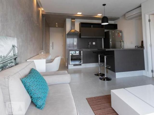 Apartamento à Venda Vila Nova Conceição, 1 Quarto, 67 m2