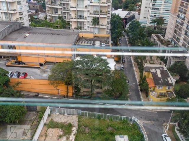 Apartamento à Venda Vila Nova Conceição, 1 Quarto, 67 m2