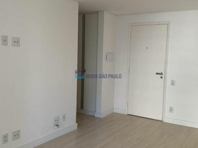 Apartamento a venda Vila Nova Conceição com 1 Quarto e 1 vaga