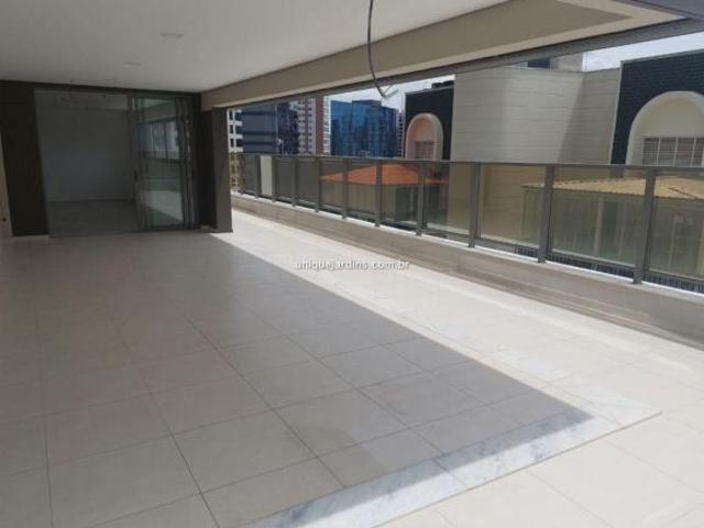 Apartamento à venda Vila Nova Conceição São Paulo