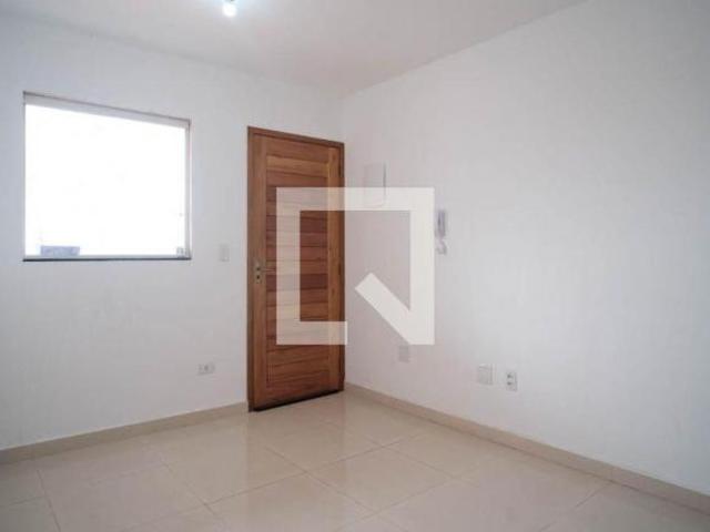 Apartamento à Venda Vila Nhocuné, 2 Quartos, 44 m2