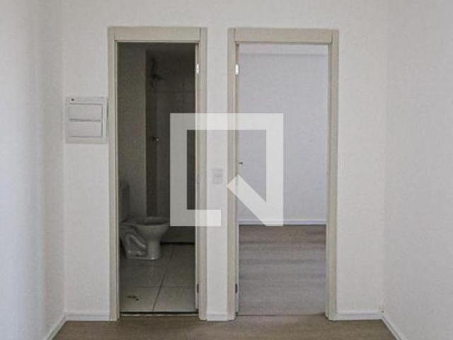 Apartamento à Venda Vila Santa Clara, 1 Quarto, 31 m2