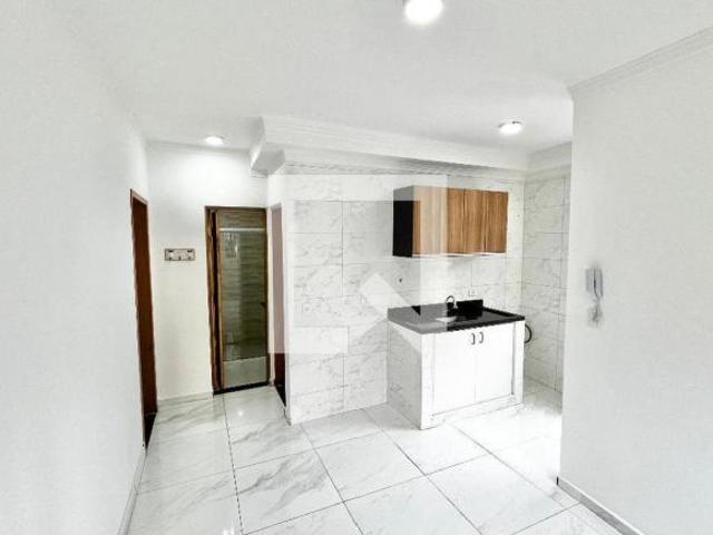 Apartamento à Venda Vila Santa Maria, 2 Quartos, 43 m2