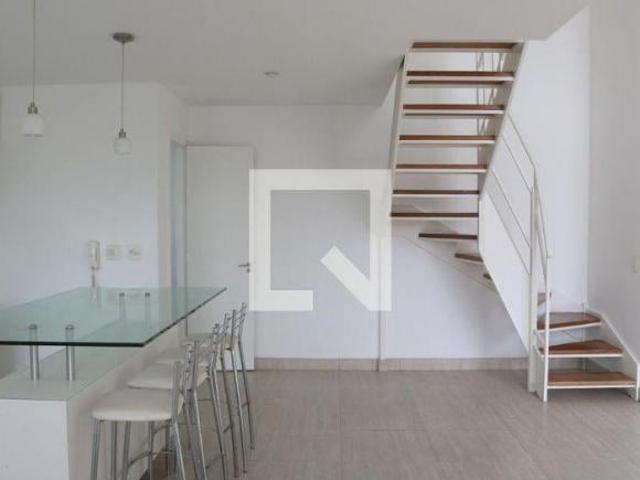 Apartamento à Venda Vila Pompéia, 1 Quarto, 74 m2