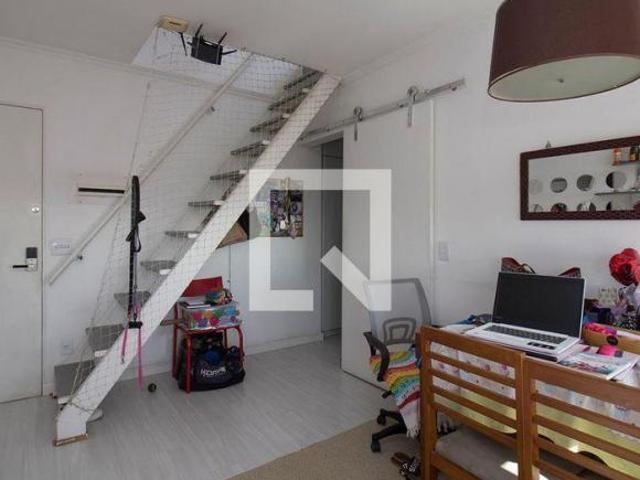 Apartamento à Venda Vila Pompéia, 1 Quarto, 80 m2