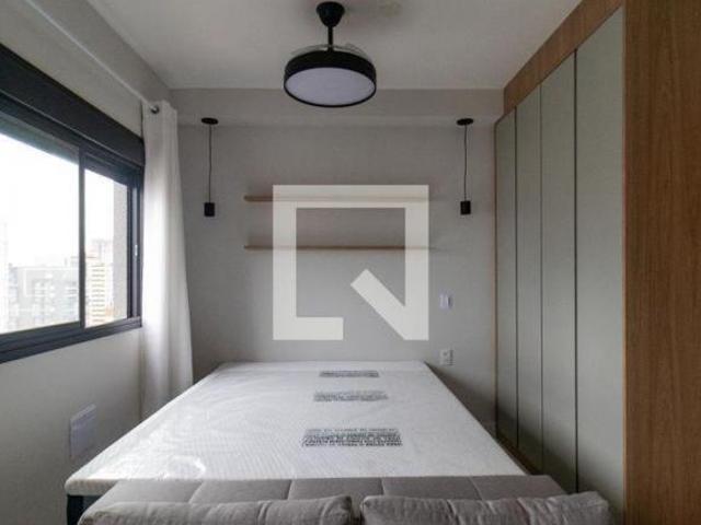 Apartamento à Venda Vila Pompéia, 1 Quarto, 25 m² São Paulo