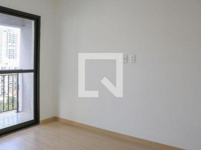 Apartamento à Venda Vila Pompéia, 1 Quarto, 32 m2