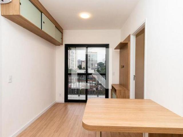 Apartamento à Venda Vila Pompéia, 2 Quartos, 45 m2