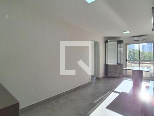 Apartamento à Venda Vila Pompéia, 2 Quartos, 60 m2