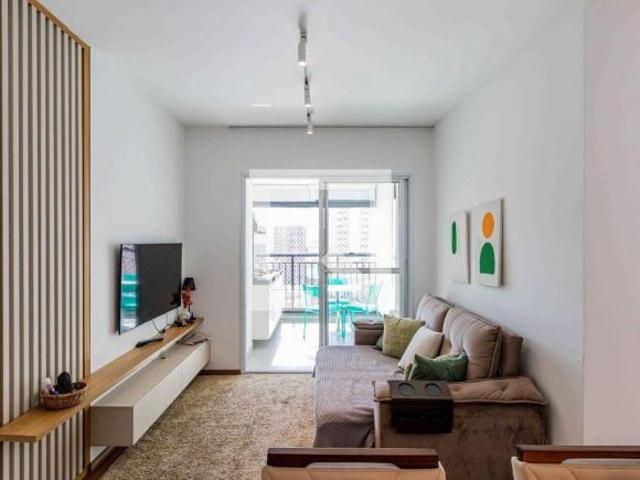 Apartamento à Venda Vila Pompéia, 2 Quartos, 65 m2
