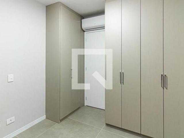 Apartamento à Venda Vila Pompéia, 2 Quartos, 72 m2