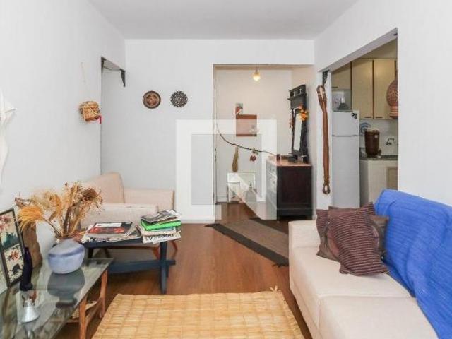 Apartamento à Venda Vila Pompéia, 2 Quartos, 80 m2