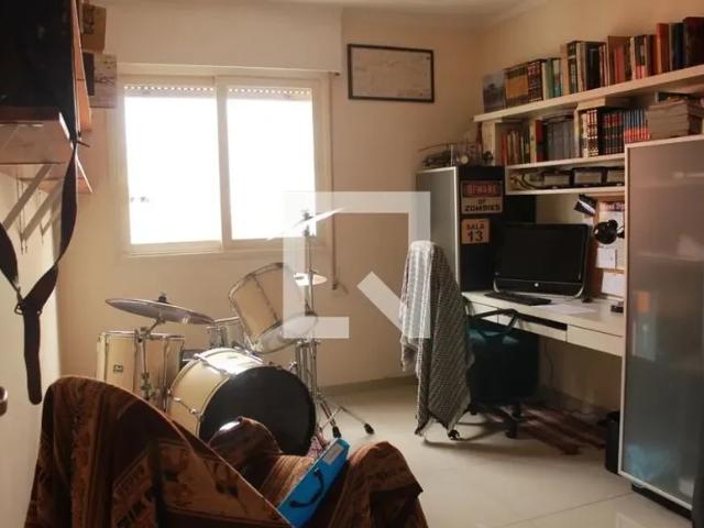 Apartamento à Venda Vila Pompéia, 2 Quartos, 90 m2