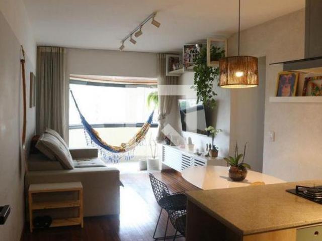 Apartamento à Venda Vila Pompéia, 3 Quartos, 73 m2