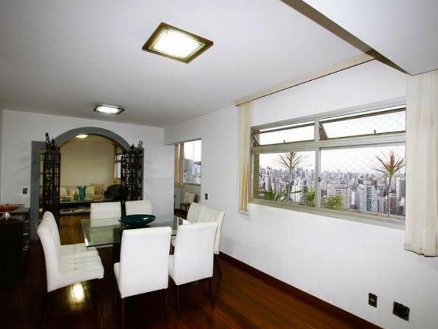 Apartamento à Venda Vila Paris, 3 Quartos, 175 m2