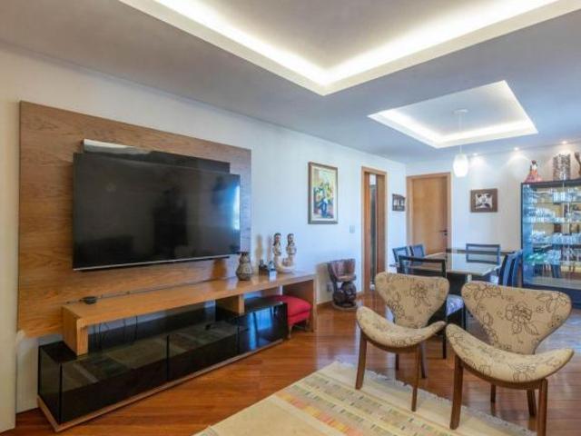 Apartamento à Venda Vila Paris, 4 Quartos, 140 m2