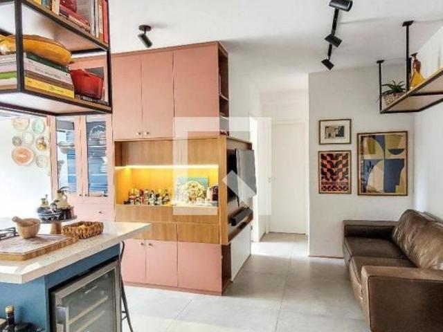 Apartamento à Venda Vila Romana, 2 Quartos, 70 m2