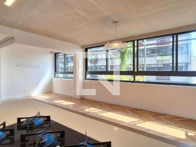 Apartamento à Venda Vila Romana, 2 Quartos, 80 m2