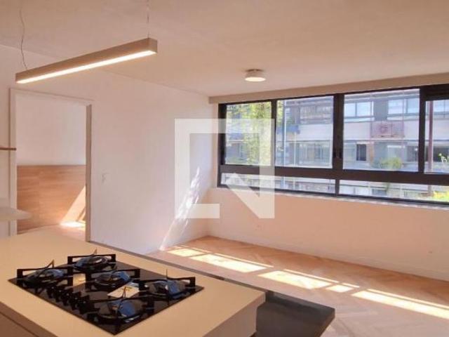 Apartamento à Venda Vila Romana, 2 Quartos, 80 m2