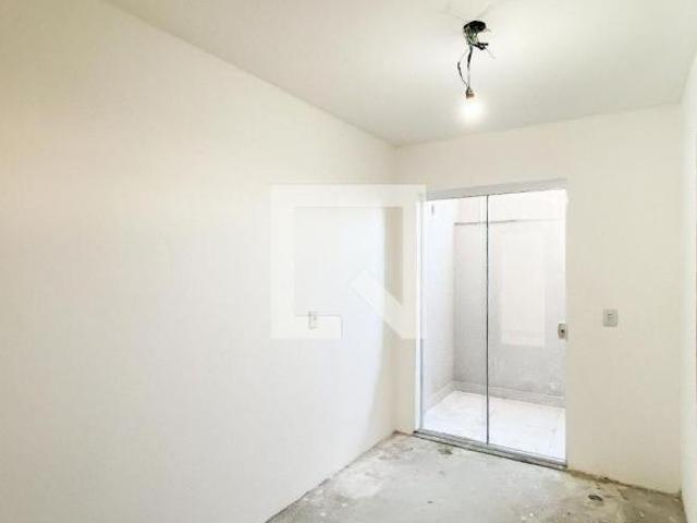 Apartamento à Venda Vila Ré, 2 Quartos, 36 m2