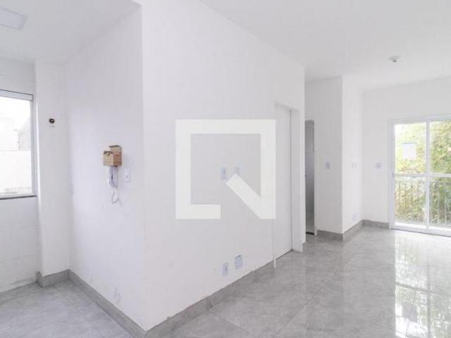 Apartamento à Venda Vila Ré, 2 Quartos, 40 m2