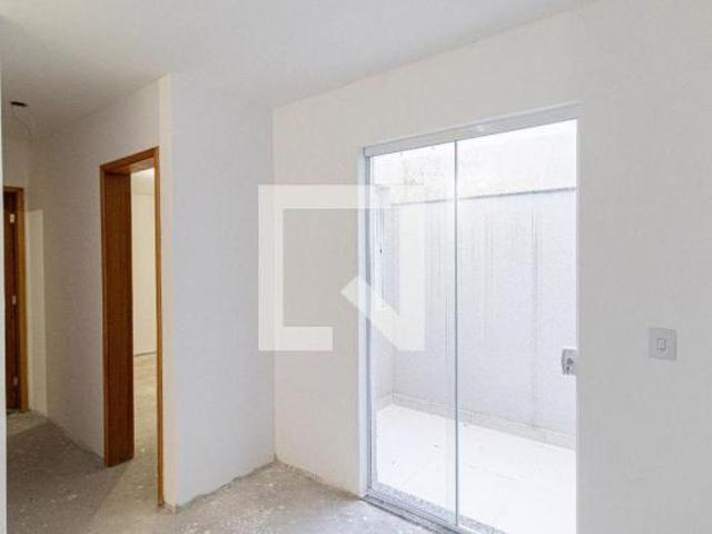 Apartamento à Venda Vila Ré, 2 Quartos, 42 m2