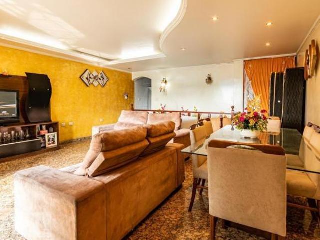 Apartamento à Venda Vila Re, 4 Quartos, 340 m2