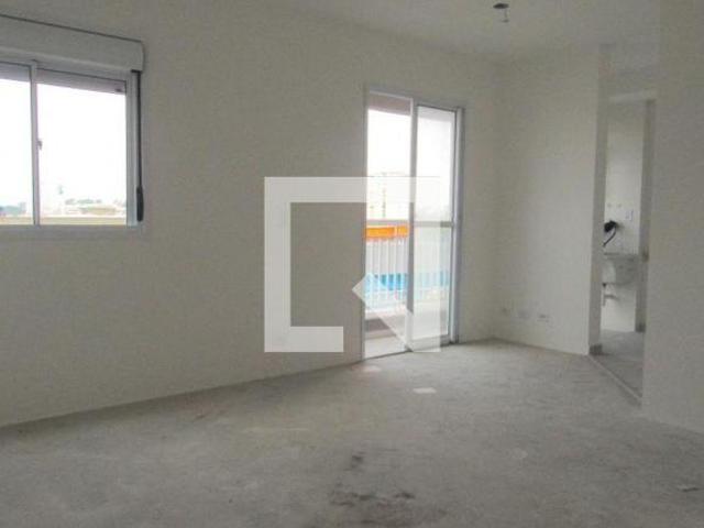 Apartamento à Venda Vila Yolanda, 1 Quarto, 42 m2
