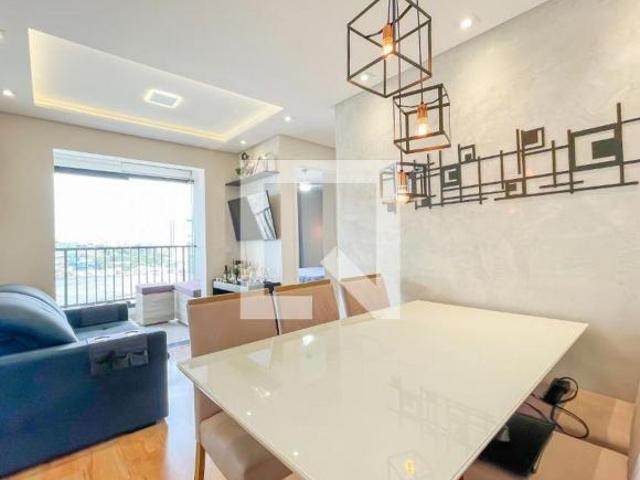 Apartamento à Venda Vila Yolanda, 2 Quartos, 48 m2