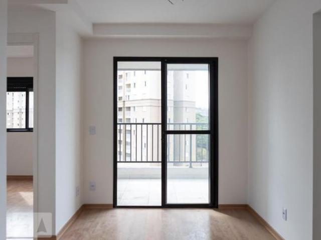 Apartamento à Venda Vila Yolanda, 2 Quartos, 49 m2