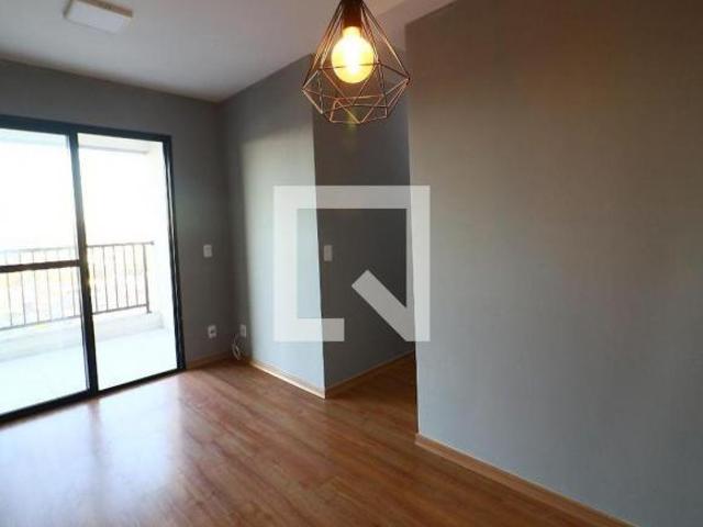 Apartamento à Venda Vila Yolanda, 2 Quartos, 50 m2