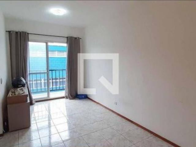 Apartamento à Venda Vila Yolanda, 2 Quartos, 70 m2
