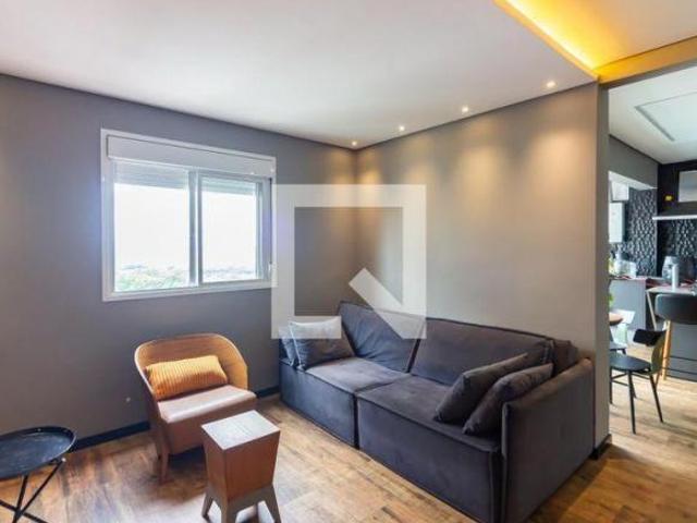 Apartamento à Venda Vila Yara, 1 Quarto, 58 m2