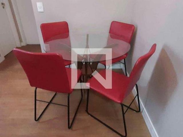 Apartamento à Venda Vila Yara, 2 Quartos, 54 m2